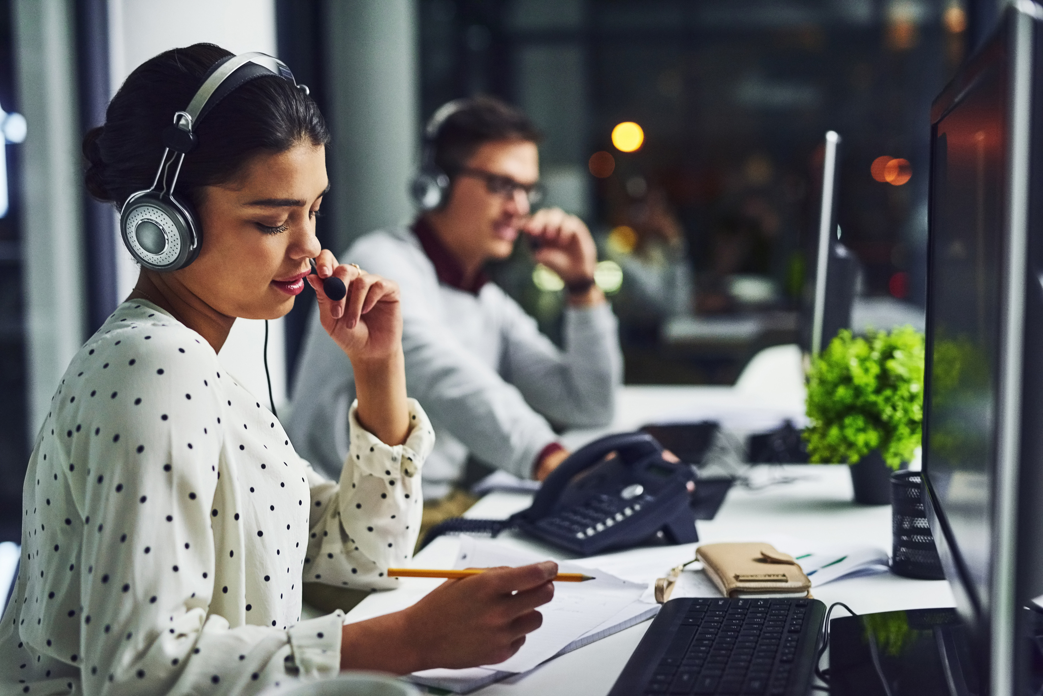Contact Center & CX Trends 2019 - Aberdeen Strategy & Research
